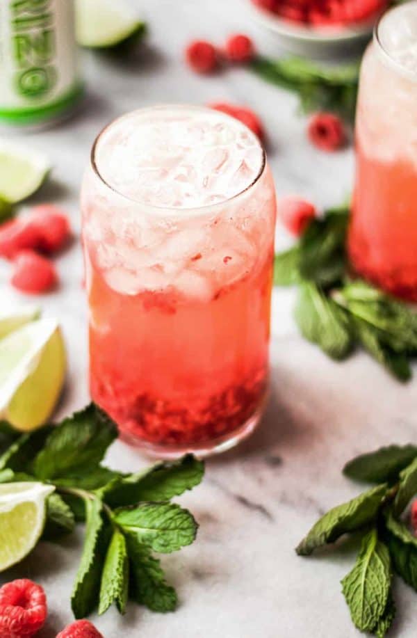 raspberry gin seltzer | off the eaten path